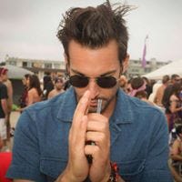 Evan Schiller – Medium