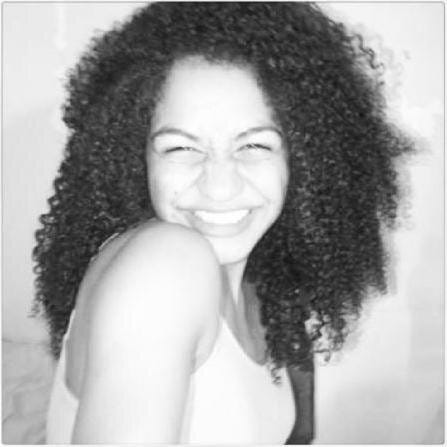 Génesis Vargas – Medium