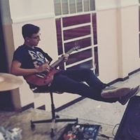 Kaique Marques – Medium