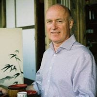 Russell Hogg – Medium