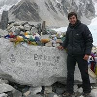 Konstantin Born – Medium