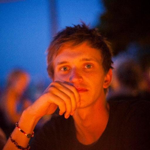 Daniel Wright – Medium