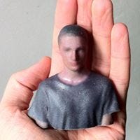 Lukas Helmers – Medium