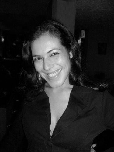 Ester Irie – Medium