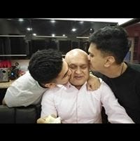 Vinay Vekaria – Medium