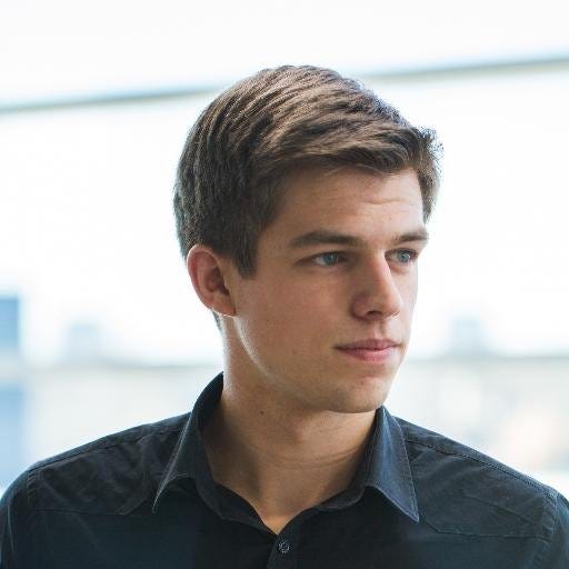 Joe Jonker – Medium