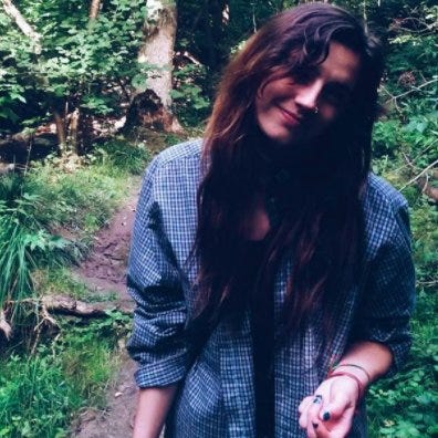 Kate Flood – Medium