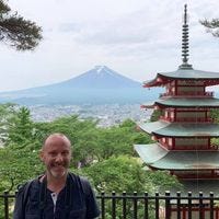 Stephen Ingram – Medium