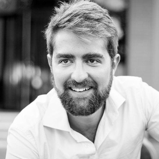 Hugo Martin – Medium