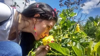 Claudia Toscano Varg – Medium