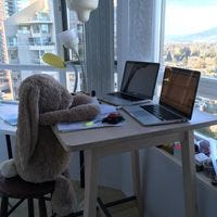Ling Kuo – Medium