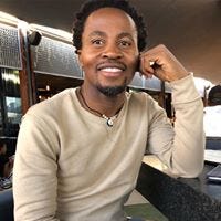 Shawn Pilusa – Medium