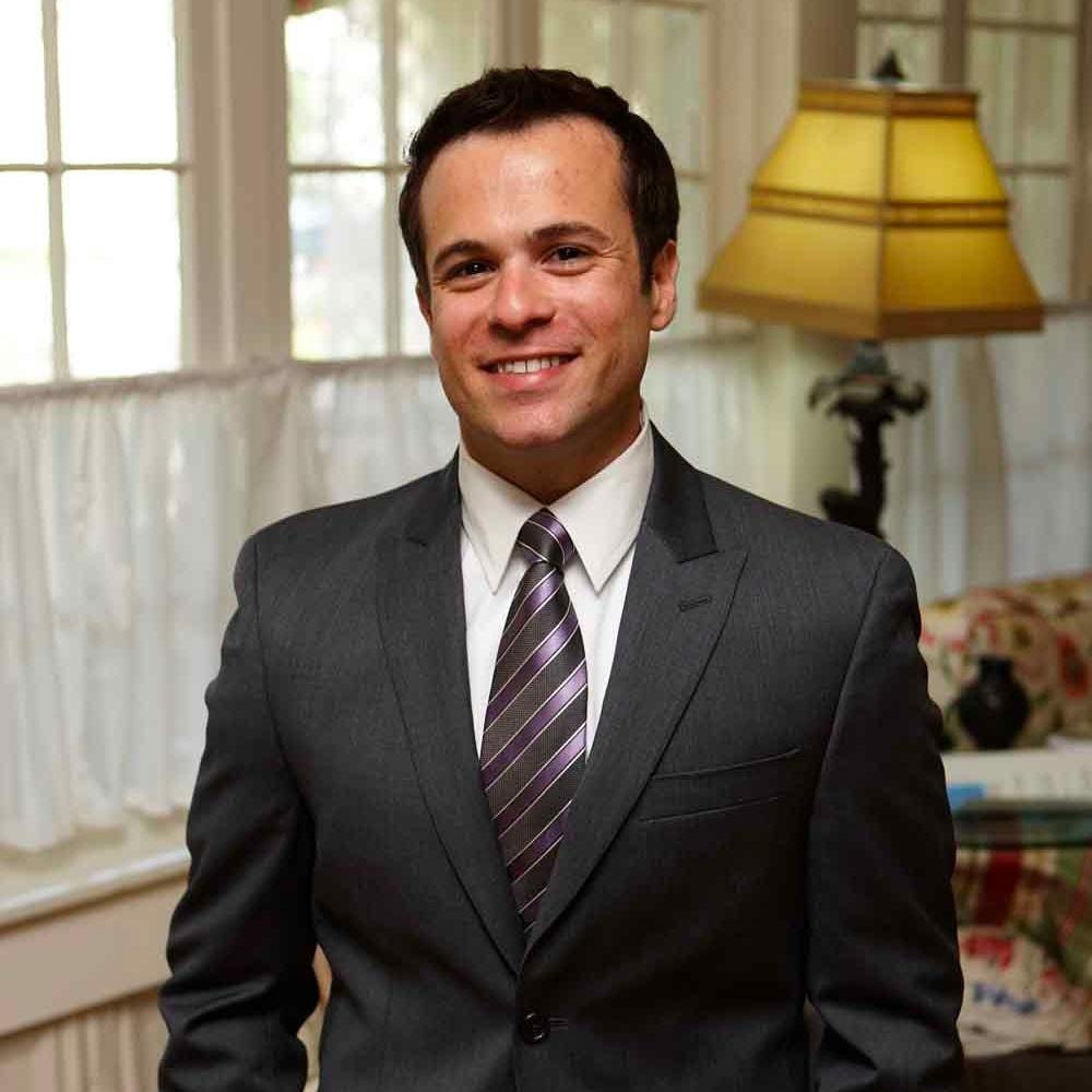Benjamin Lachman – Medium
