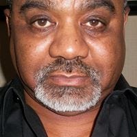 Eldon Pittman Jr. – Medium