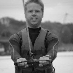 Pete Dickinson – Medium