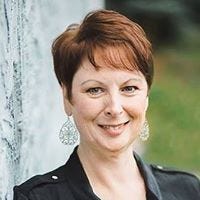 Pamela Dale – Medium