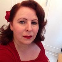 Amanda Heinze – Medium