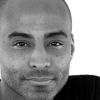 Sean Curry – Medium