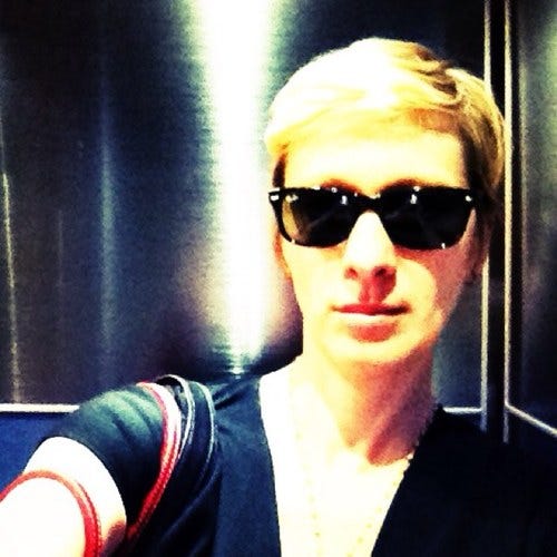 Kelly Bush Novak – Medium