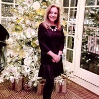 Nancy Logan – Medium