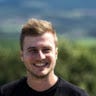 Gergő Einger – Medium