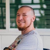 Leonel Luiz – Medium