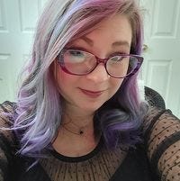 Chelsea Hansen – Medium