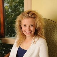 Ally Anderson – Medium
