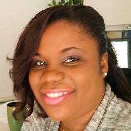 Elise Roberts – Medium