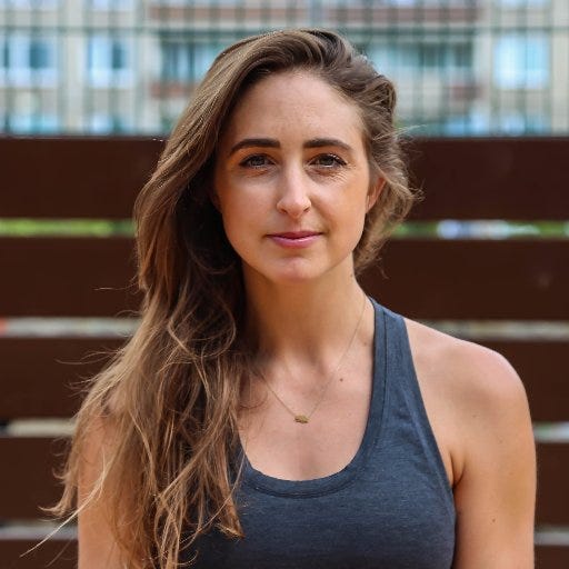 Carolyn Yates – Medium