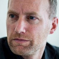 Gareth Harding – Medium