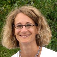 Anne Speer – Medium