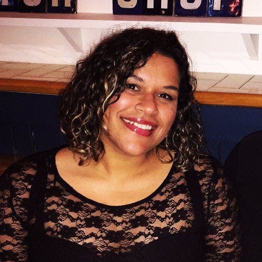 Chloe Hampton – Medium