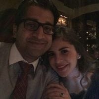 Omar Lari – Medium
