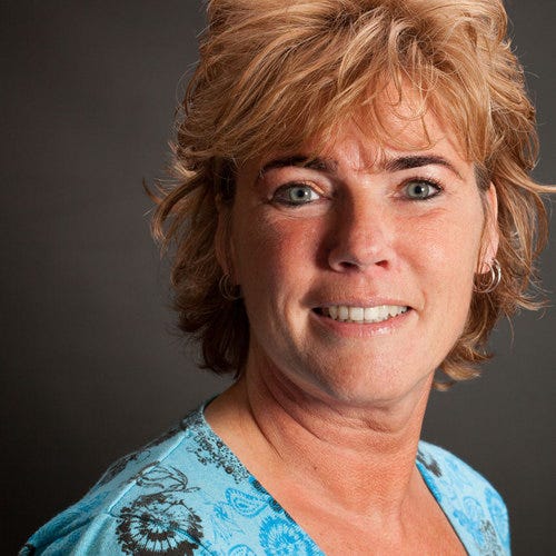 lisette beentjes – Medium