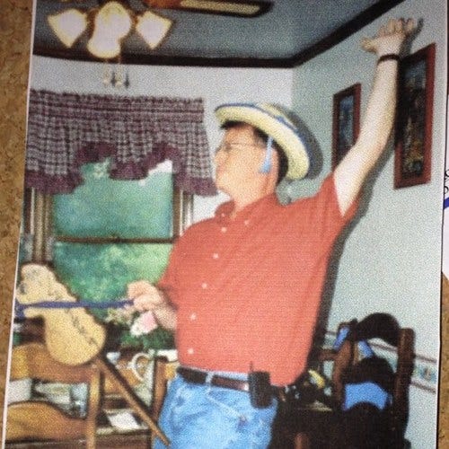 Mickey Neeley – Medium