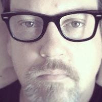 Léo del Castillo – Medium