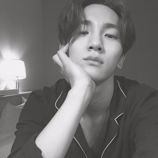 (agust) d / でぃら – Medium