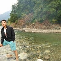 Elias Ahmad – Medium