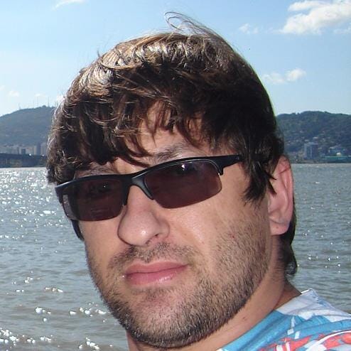 Alexandre Salvador – Medium