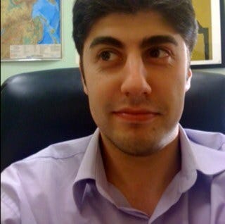 Alex Gurevich – Medium