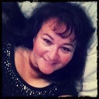 Glynna Lewis – Medium