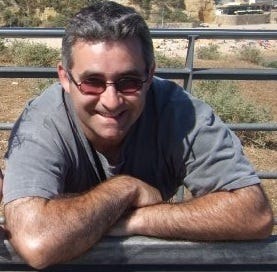 About – Leo Moore – Medium