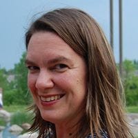 Angela Bausch – Medium