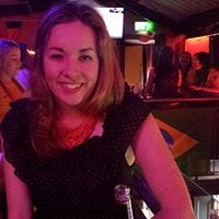 Niamh Ní Shúilleabháin – Medium