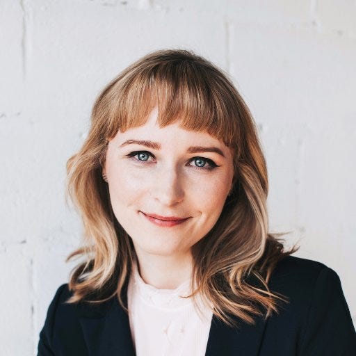 Anna V Skrypnychenko – Medium