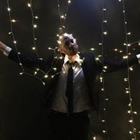 Simon Heikkila – Medium