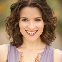 Suzie Shayla – Medium