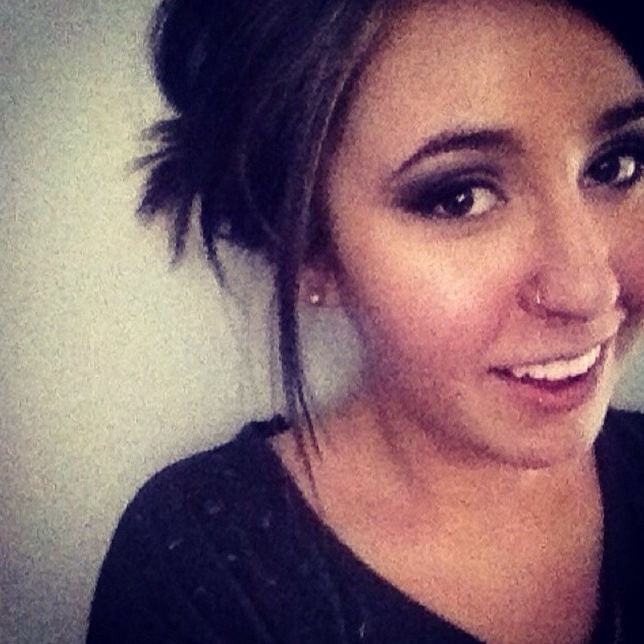 Colleen Dluzynski – Medium