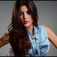 Marcela Rezende Rosa – Medium